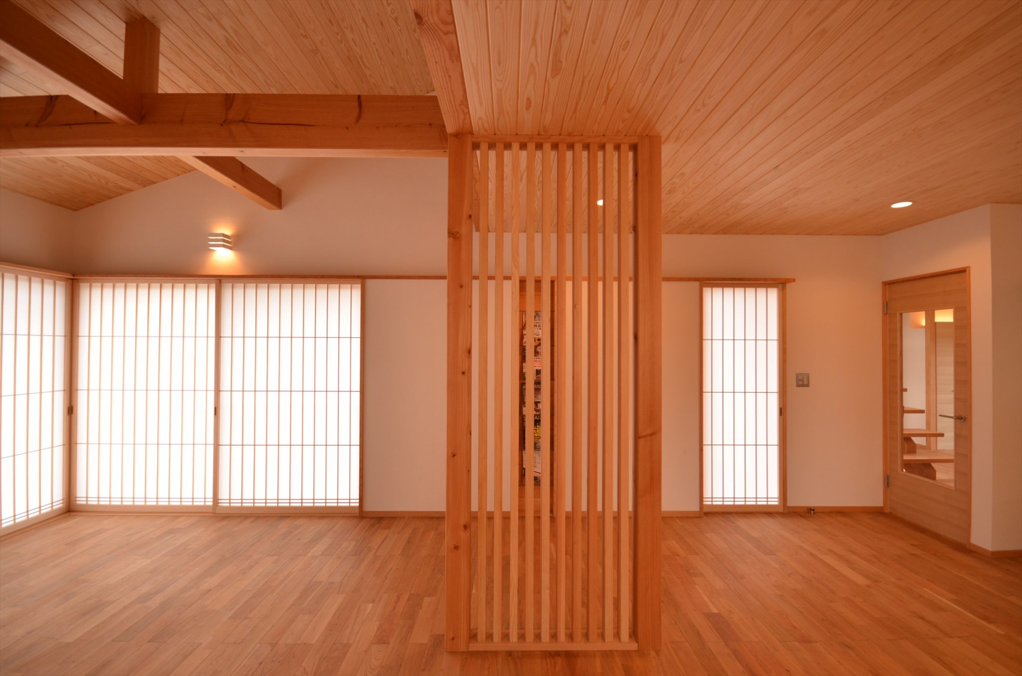 和モダンな家のおしゃれな内装事例を部屋ごとに解説｜デザインのポイント・注意点も | 埼玉県の工務店 蓮見工務店＋蓮見建築設計事務所 | 新築の ...